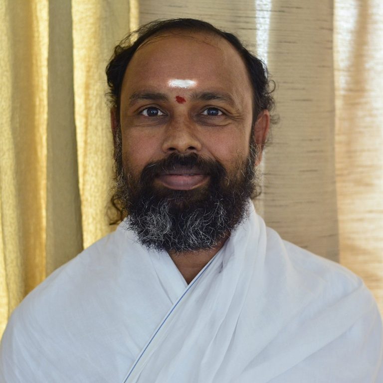 Brahmacharijis – Vaidic Dharma Sansthan