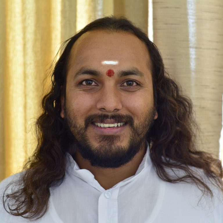 Brahmacharijis – Vaidic Dharma Sansthan